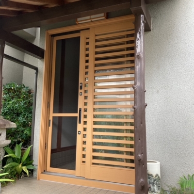 LIXIL『リシェント玄関引戸2 P23型』施工例 | reform shop ㈱ 太陽 森 誠志郎のブログ