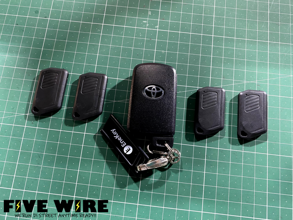 30後期アルファードHVにGrgo+IGLA+KEYLESS BLOCK！ | 大阪FIVE WIRE公式ブログ