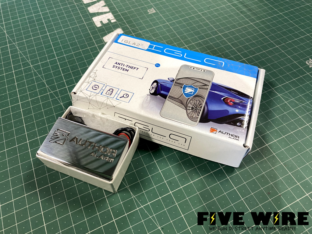 ランドクルーザー300にオーサーアラームIGLA！ | 大阪FIVE WIRE公式ブログ