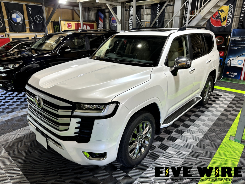 ランクル300にAUTHOR ALARMイモビライザIGLA！ | 大阪FIVE WIRE公式ブログ