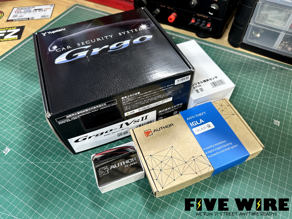 5型ハイエースにスマートキー連動Grgo＆IGLA！ | 大阪FIVE WIRE公式ブログ