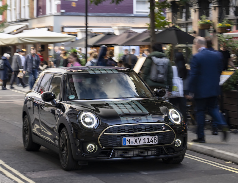 MINI Clubman「Untold Edition」の新色登場！～その2 | BMWおたっきーず！Blog - BMW総合情報ブログ