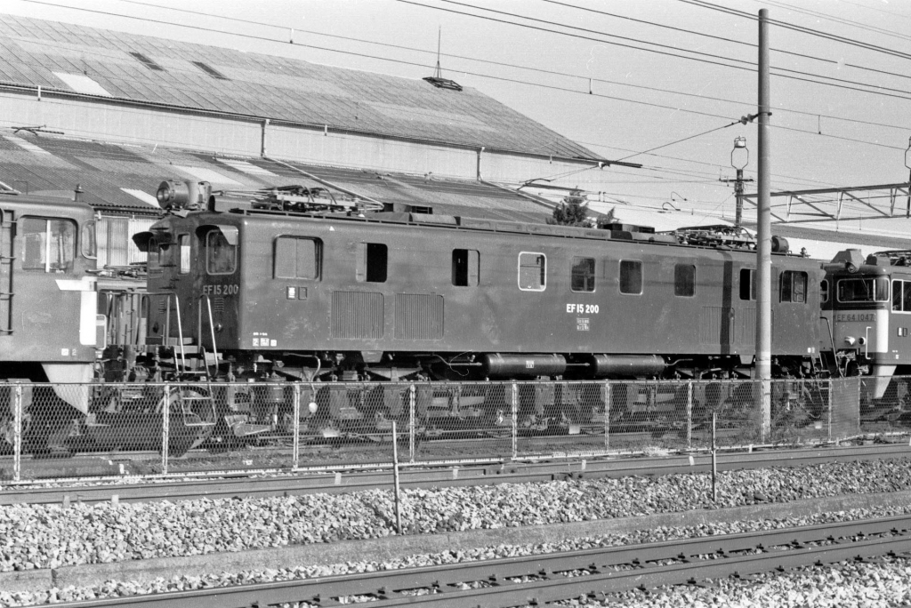 旧型電気機関車 | ジョージ渋沢のブログ