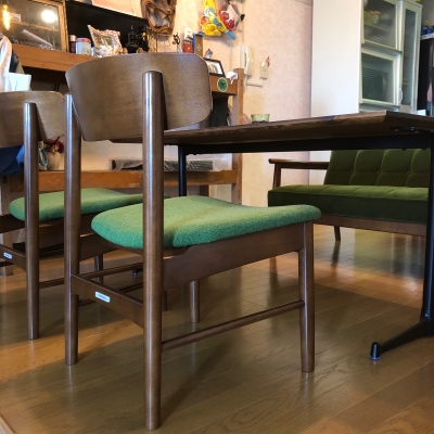 カリモク60で低めのダイニング | chair-chair カリモク60で低めのダイニング | chair-chair