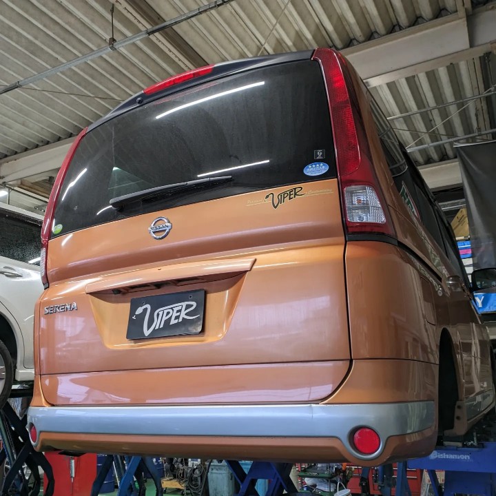 C25セレナのトレーリングアーム交換 | Viper Blog