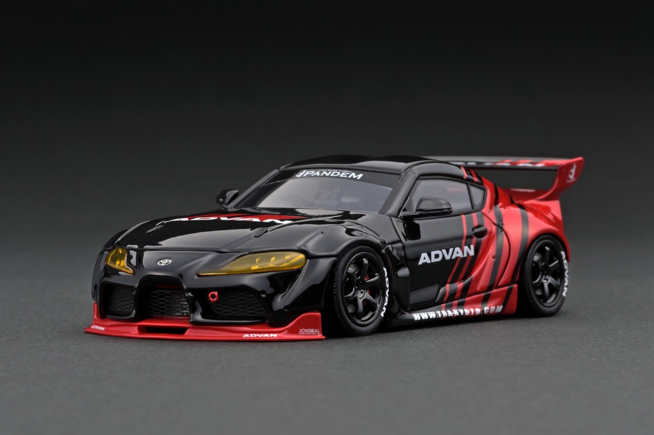 鋭意開発中! 1/18「スカイラインRSターボ(R30)」カラー 鋭意開発中! 1/18「スカイラインRSターボ(R30)」カラー