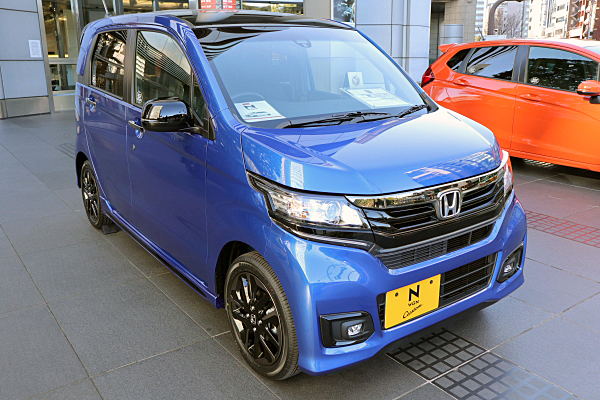 ホンダ Nワゴン カスタム 特別仕様車 2トーン カラー スタイル Honda N-WGN Custom Turbo SS 2Tone Color Style | Car and Moto ...