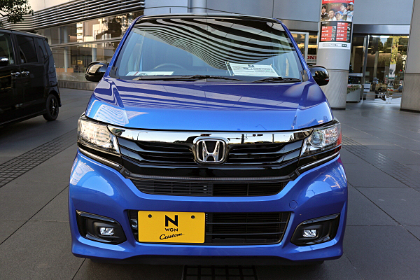 ホンダ Nワゴン カスタム 特別仕様車 2トーン カラー スタイル Honda N-WGN Custom Turbo SS 2Tone Color Style | Car and Moto ...