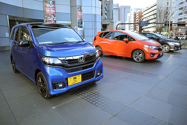 ホンダ Nワゴン カスタム 特別仕様車 2トーン カラー スタイル Honda N-WGN Custom Turbo SS 2Tone Color Style | Car and Moto ...