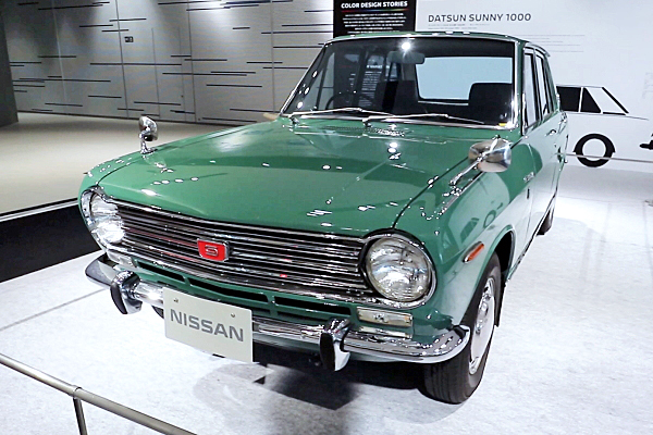 ダットサン サニー1000 1968 B10 サニーサイドグリーン Datsun Sunny 1000 1968 B10 : Sunny-side Green | Car and Moto ...