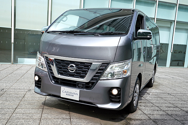 日産 NV350 キャラバン プレミアム GX グレー Nissan NV350 Caravan Premium GX : Gray | Car and Moto in Japan
