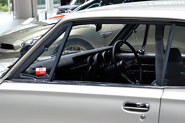 日産 スカイライン ハードトップ 2000GT-R 1972 KPGC10 Nissan Skyline Hardtop 2000GT-R 1972 KPGC10 | Car and Moto ...