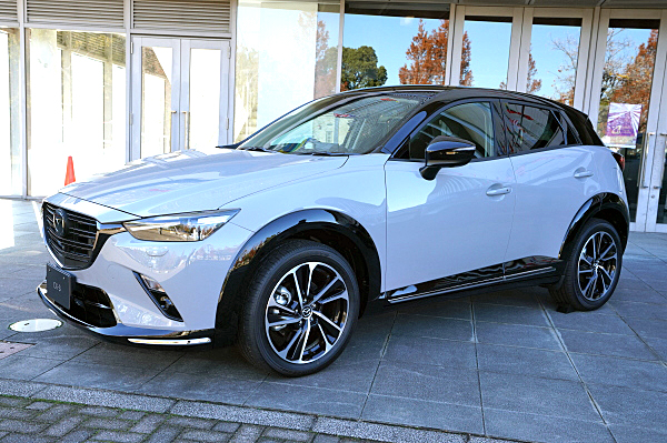 マツダ CX-3 15S ビビッドモノトーン グレー / ブラック Mazda CX-3 15S Vivid Monotone : Gray / Black | Car and Moto in ...