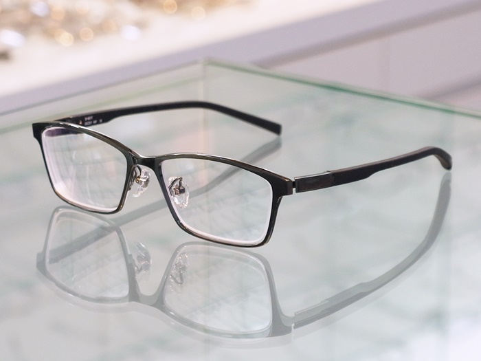 999.9 selected by HAYASHI-MEGANE BLOG(2)