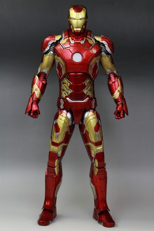待望の入荷!ネカのアベンジャーズ エイジ・オブ・ウルトロン 待望の入荷!ネカのアベンジャーズ エイジ・オブ・ウルトロン