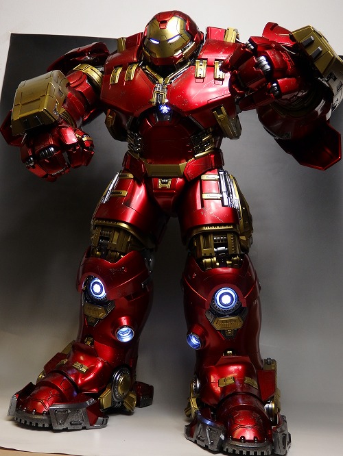 巨大アーマー、ついにロールアウト間近!ホットトイズ ムービー 巨大アーマー、ついにロールアウト間近!ホットトイズ ムービー