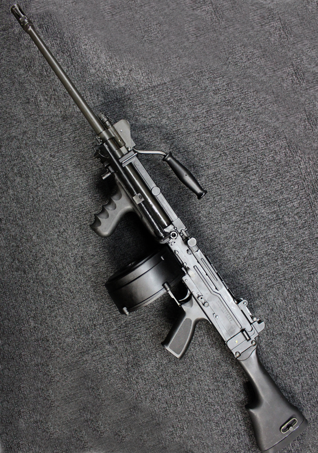 Ultimax 100 Commando