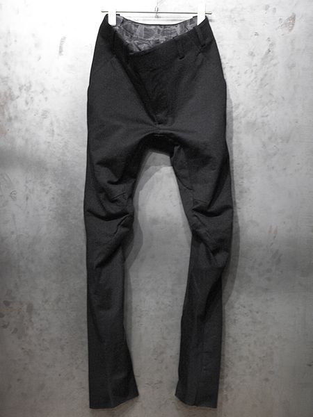 DEVOA Co/Pe fusion yarn Anatomical pants | ★VEKTOR BLOG