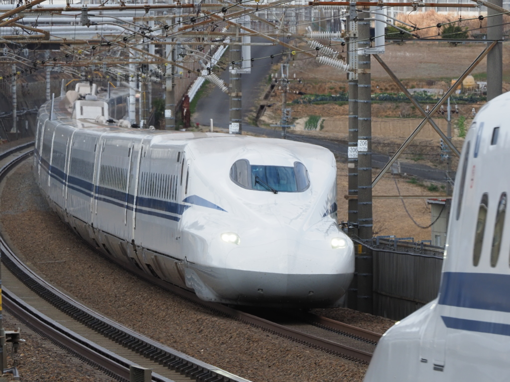 No.979 N700S J7 J1編成 共和の掘割区間(325kp)にて その1 | TETSUYA氏ブログ