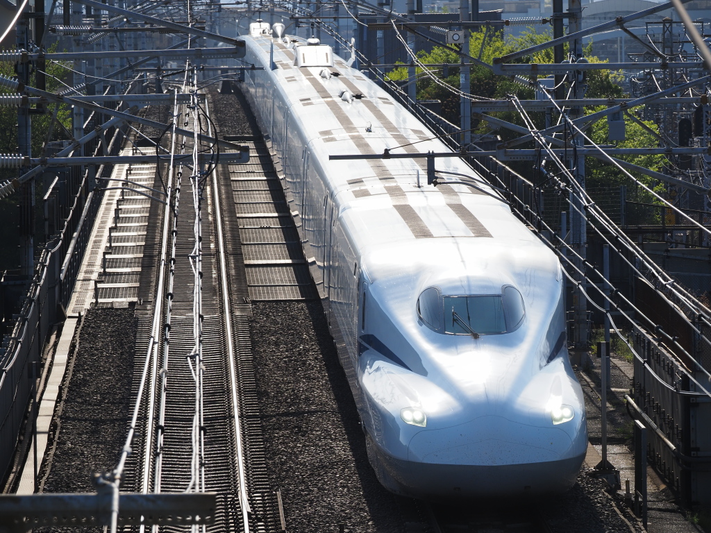 No.1518 N700S J19 J1 J23編成 逆光の本町跨線橋(東山トンネル西)にて | TETSUYA氏ブログ