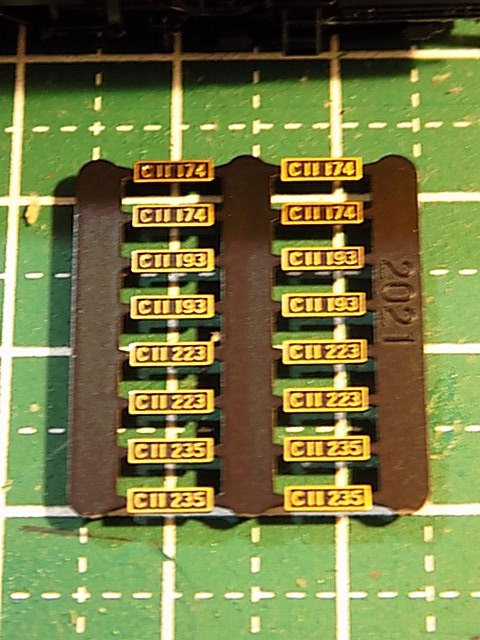 カトーC11VSトミックス真岡鐵道 C11形 325号機 両機とても優秀です。 | 湘南急行鉄道物語