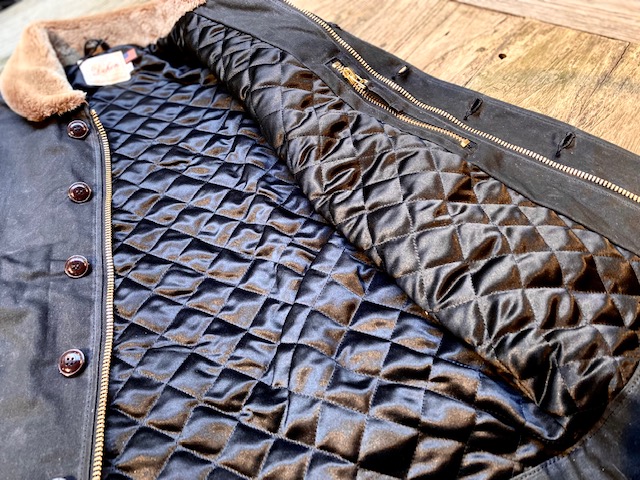 緊急入荷!!ディーエンから!!最強のN-1ジャケットとベストの 緊急入荷!!ディーエンから!!最強のN-1ジャケットとベストの
