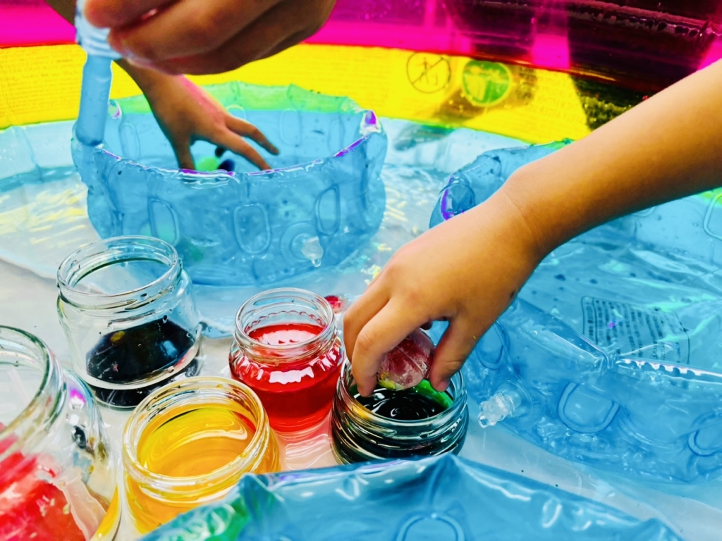 Indoor Water Play 💦（Tachikawa） | 英語学童ACCESS