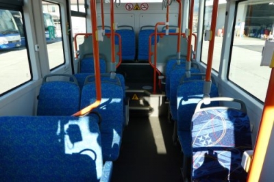 BYD J6 | つばめバスのカ ログ（1974～2024）