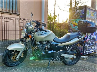 ZR－7ですね | 旧車バイク･カスタムバイク販売「BurstCity/バーストシティ」ブログ