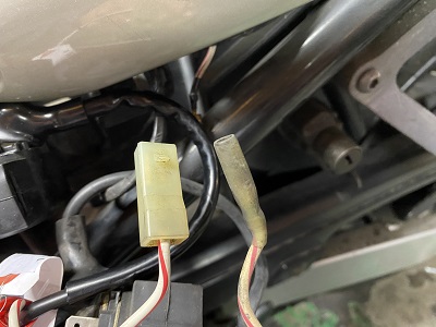 ZR－7開始 | 旧車バイク･カスタムバイク販売「BurstCity/バーストシティ」ブログ