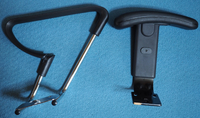椅子の肘掛けが壊れたので交換した。サンワサプライ 肘パーツ SNC-ARM8 | オススメPC関連とかのレビュー