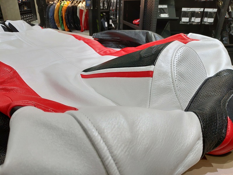K-0068XX-P イージーオーダースーツのご紹介:KUSHITANI江戸川店 K-0068XX-P イージーオーダースーツのご紹介:KUSHITANI江戸川店