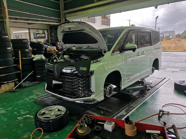 90VOXY TEIN車高調 FLEXZ 取り付け～♪ | カーファッション紀州の気ままにブログ！