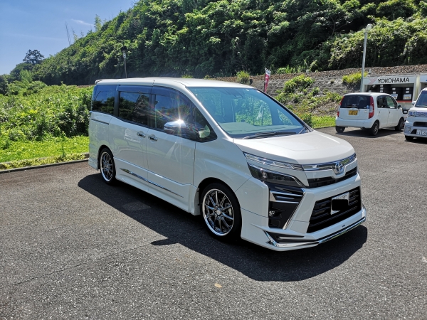 80VOXY WORK Lanvec LS10 18インチホイール 装着～♪ | カーファッション紀州の気ままにブログ！