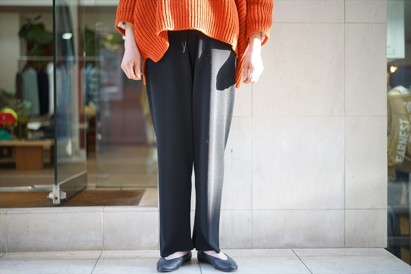 AURALEE(オーラリー)の新作、WASHABLE WOOL RIB KNIT SLIT PANTS AURALEE(オーラリー)の新作、WASHABLE WOOL RIB KNIT SLIT PANTS