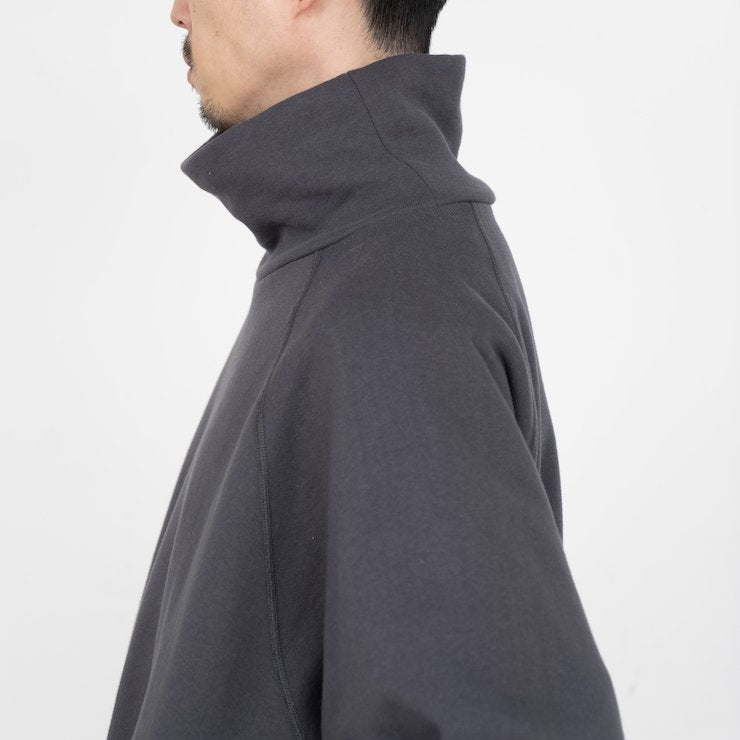 Graphpaper(グラフペーパー)22AW Basic Collectionの新作、Loopwheeler for Graphpaper High Neck Sweat(GU223 ...