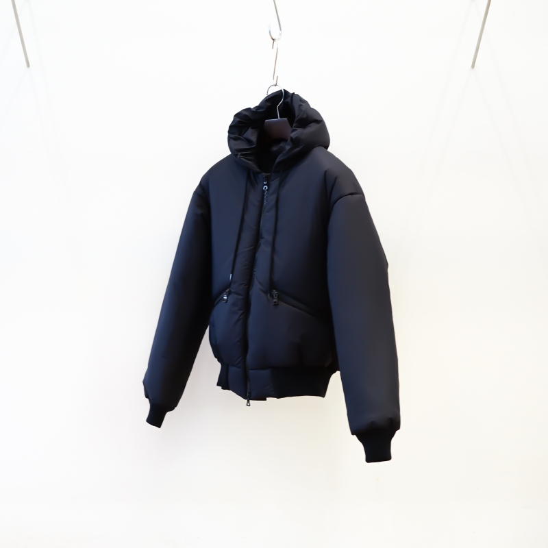 UNUSED(アンユーズド)22AW Collectionの新作、Hooded Padding UNUSED(アンユーズド)22AW Collectionの新作、Hooded Padding