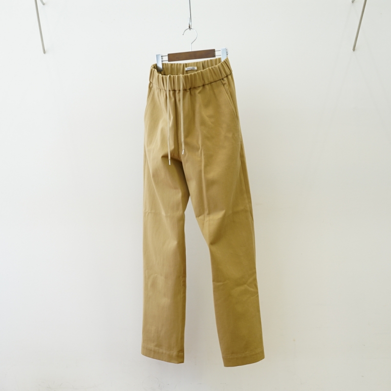 AURALEE(オーラリー)23AW Collectionの新作 Washed Heavy Chino AURALEE(オーラリー)23AW Collectionの新作 Washed Heavy Chino