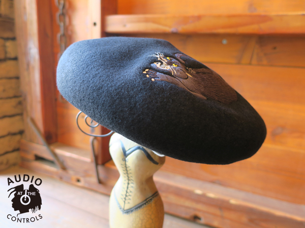 Black panther beret store