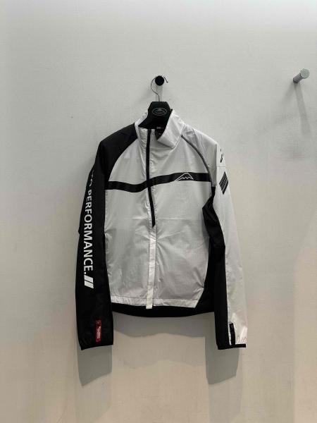 K-2426 ウインドブレーカー入荷：KUSHITANI 清水店 | KUSHITANI PERFORMANCE STORE