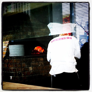 PIZZA | Touring Blog -Shin's Factory