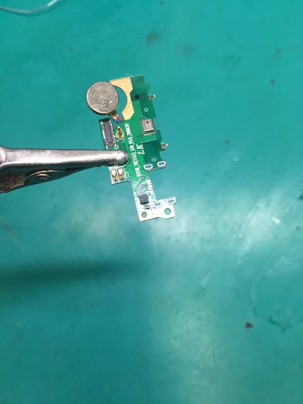 FREETEL SAMURAI REI 麗 マイクロUSBコネクター交換修理（充電）2 | MOUMANTAIオンラインショップ