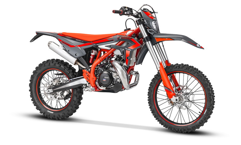 2025年モデル Beta RR4T X-PRO390とRR 2T250Race！とクロトレとか | ウブカタ・ジャパンのブログ