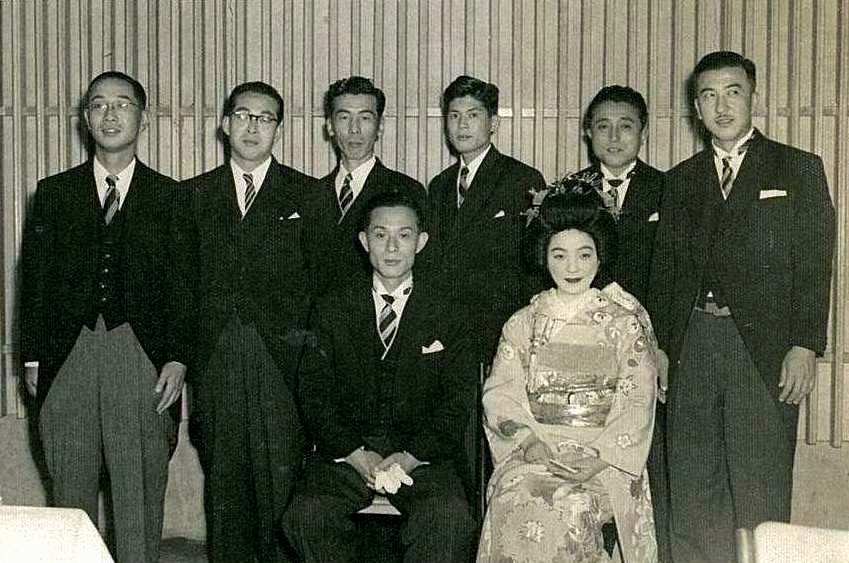 今年も「ドレスコードフォーマル」 | なりブーログ