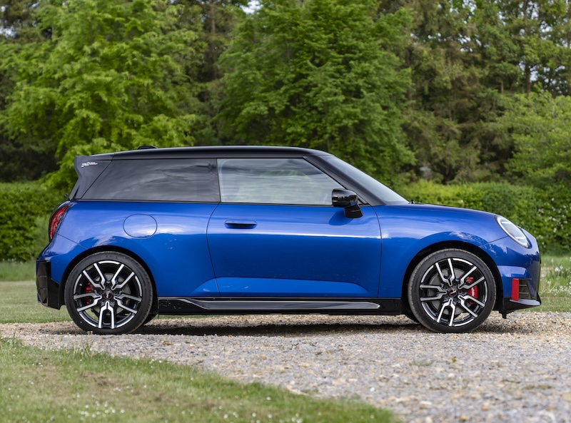 MINI Cooper EがEuro NCAPで最高評価を獲得～その2 | BMWおたっきーず！Blog - BMW総合情報ブログ