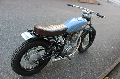 YAMAHA SR400 TRACKER☆ | Wedge Motorcycle BLOG