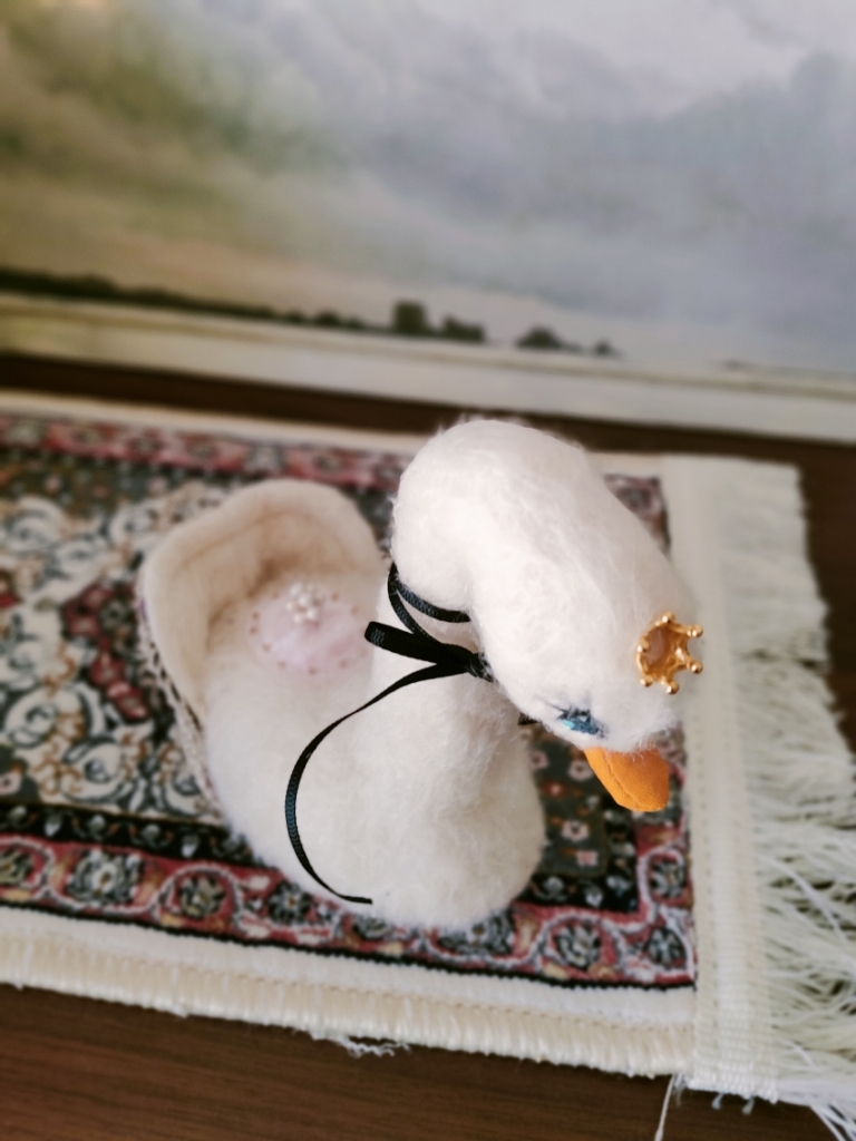 『Luv-able&Hug-able～Animal mania～展』作品紹介15 nana4さん | Junie Moon 東京・代官山店