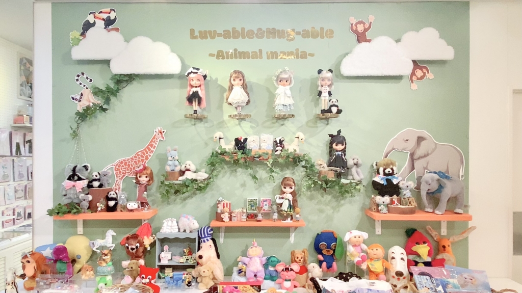 『Luv-able&Hug-able～Animal mania～展』がスタートしました | Junie Moon 東京・代官山店