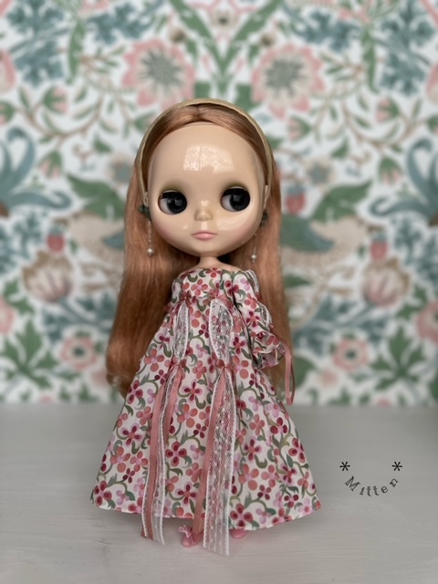 Amore bello e fugace～Romeo and Juliet～展 』作品詳細10 Mittenさん | Junie Moon ...