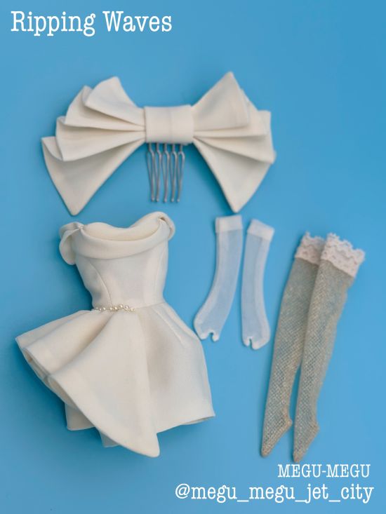 SEA QUEEN～海の楽園～ 展 』作品紹介11 MEGU-MEGUさん | Junie Moon 東京・代官山店